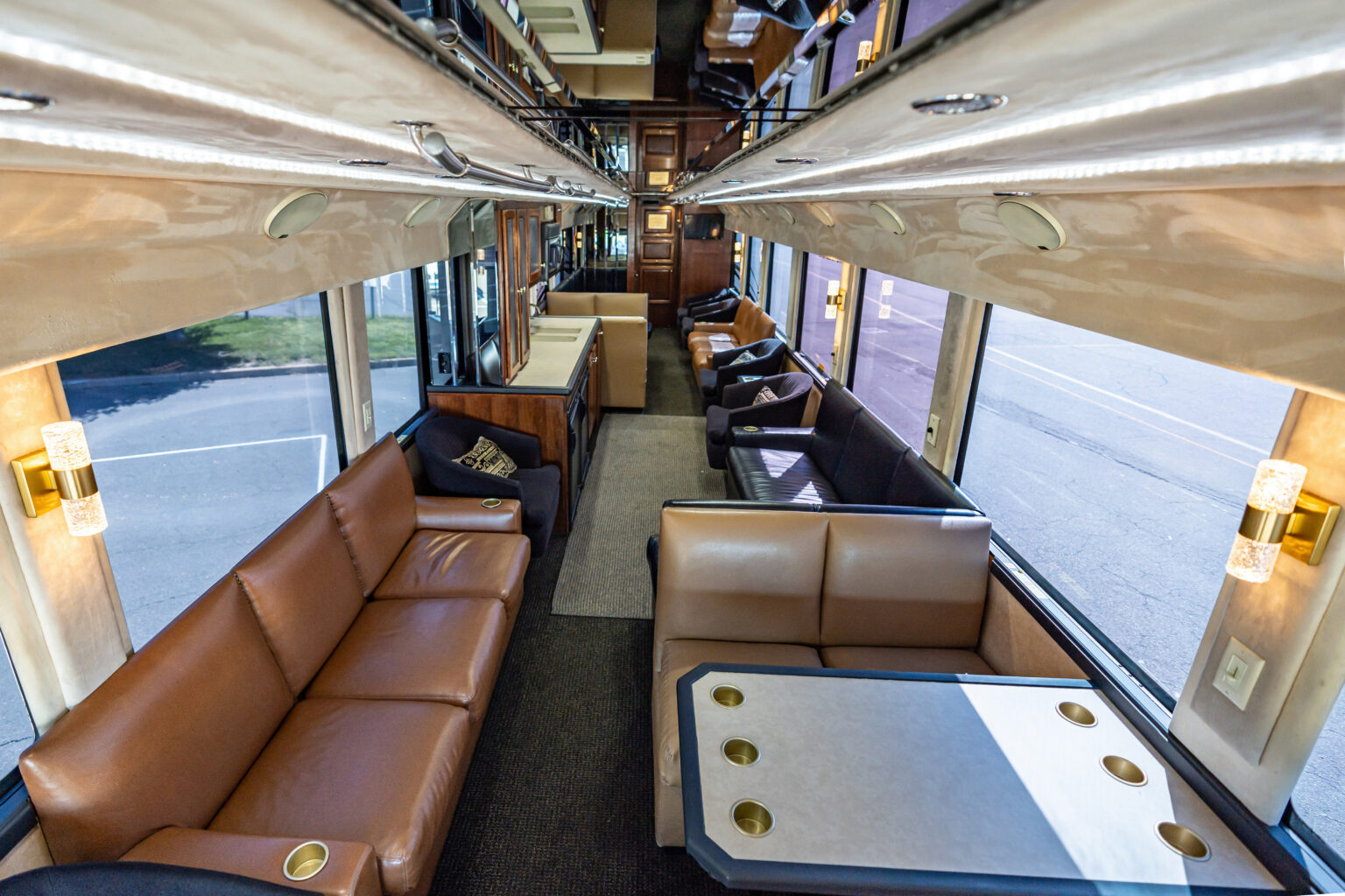 VIP Charter Bus Rental from Peter Pan Bus | Peter Pan Bus Charter Services