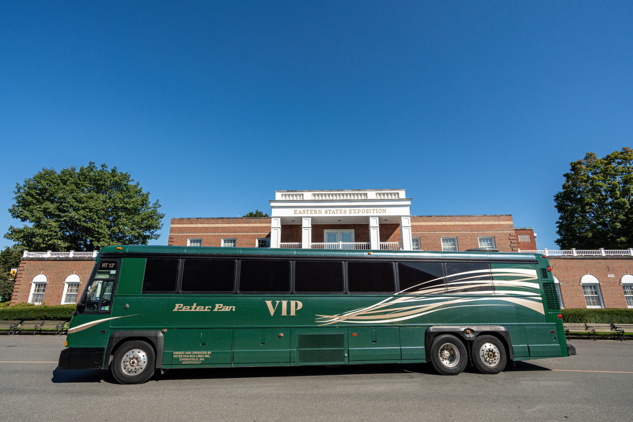 VIP Charter Bus Rental from Peter Pan Bus | Peter Pan Bus Charter Services